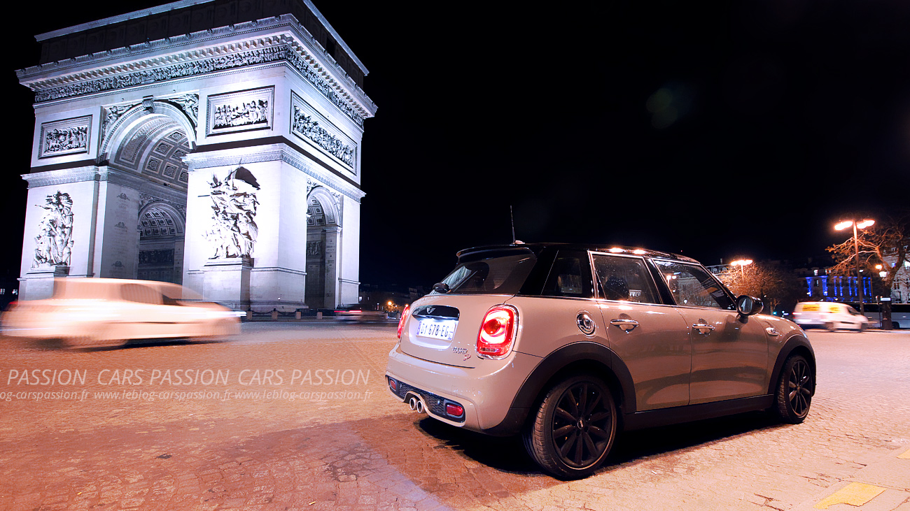 Mini-cooper-paris-by-night-triomphe - Blog Auto